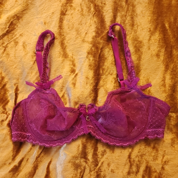 Chantelle | Intimates & Sleepwear | Chantelle Lace Underwire Bra | Poshmark